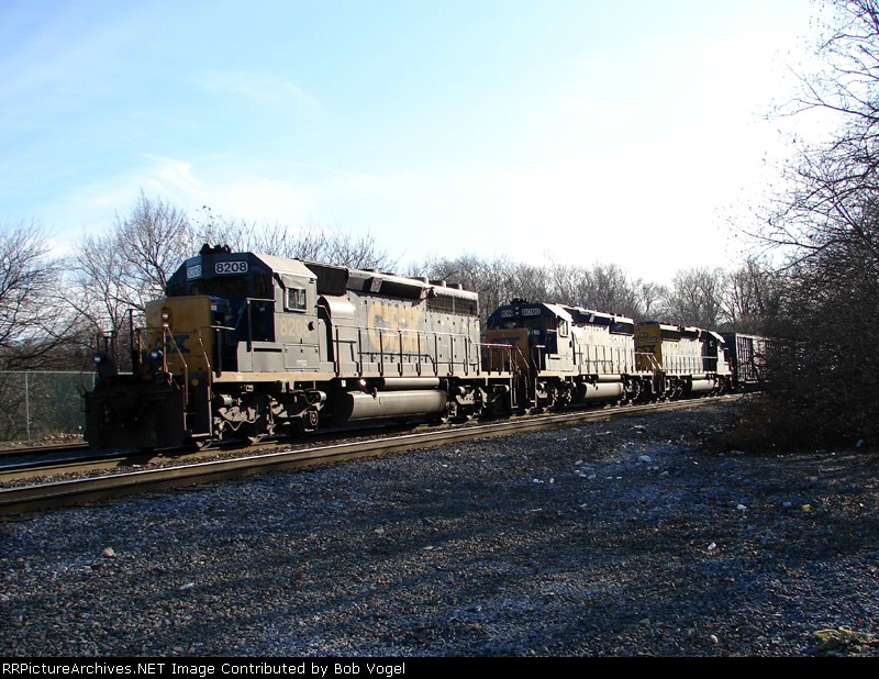 CSX 8208